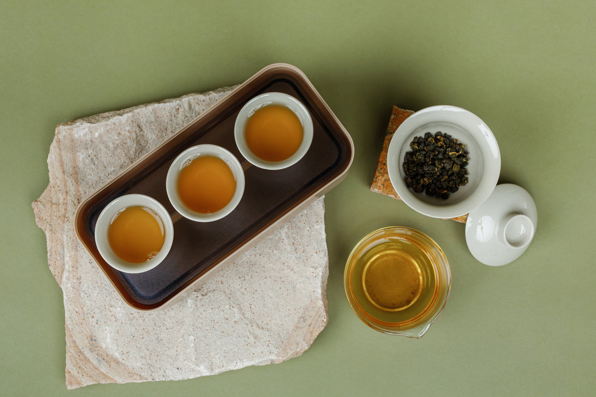 OOLONG – PARU